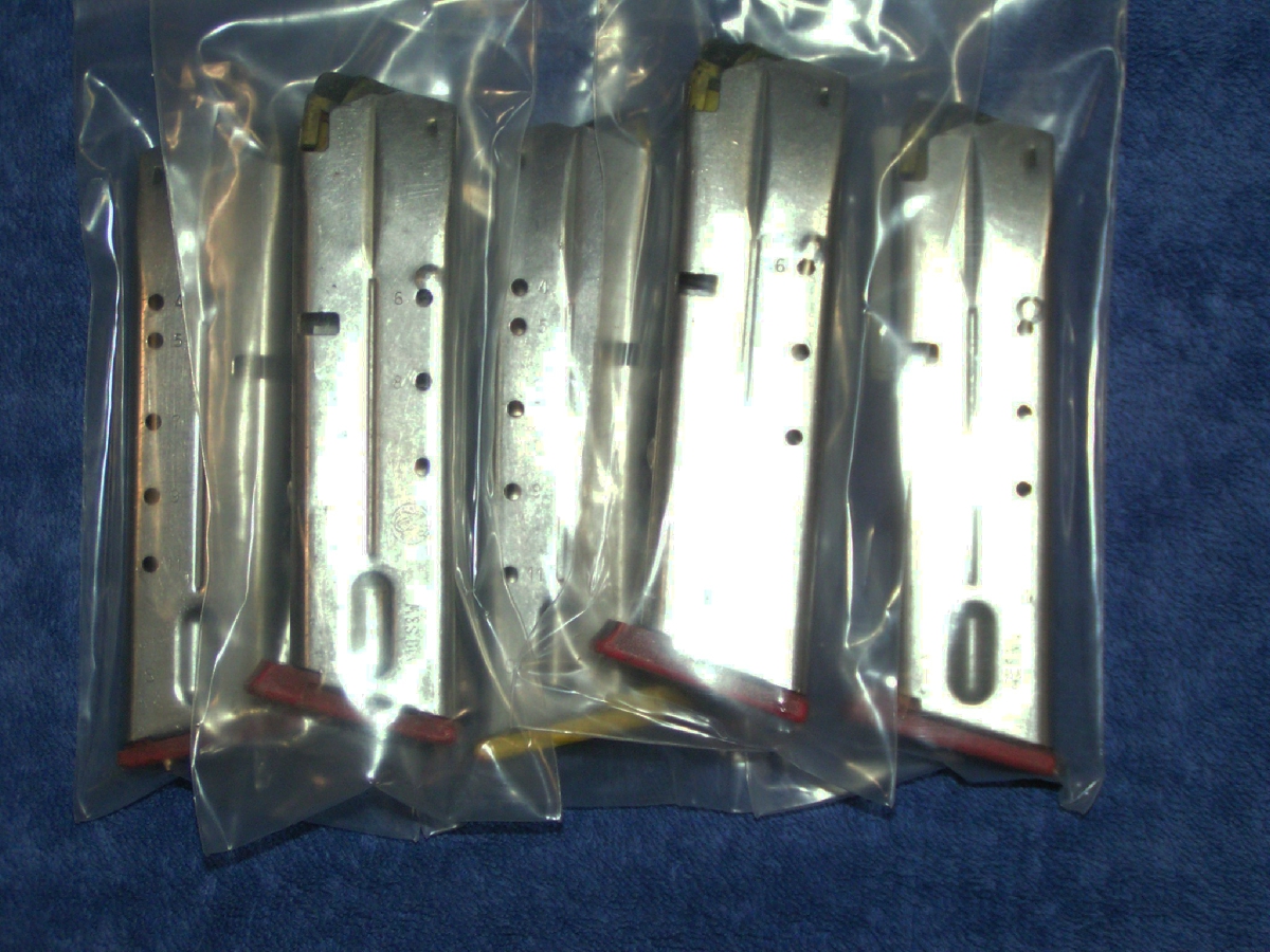 Smith & Wesson 5 S&W 4006/ M410 mags. 11rd Used factory. M410 .410 GA ...