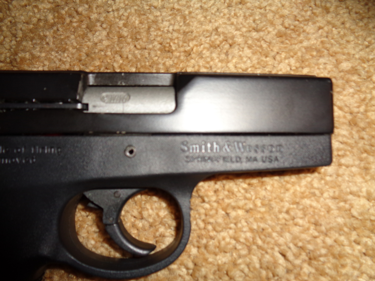 Smith & Wesson SW9M 9mm Luger 17327442 - GunAuction.com