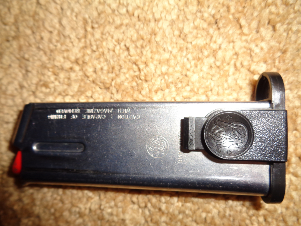 Smith & Wesson SW9M 9mm Luger 17327442 - GunAuction.com