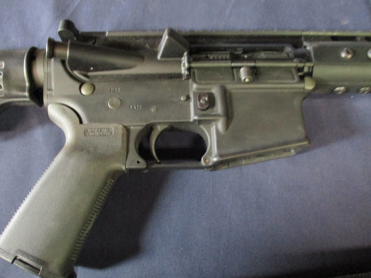 Custom AR with DPMS Lower .300 Blackout 17200204 - GunAuction.com