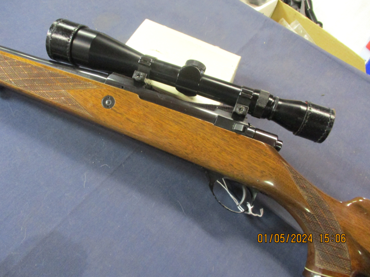HOWA Dickson Golden Bear with 3X9 Scope .30'06 17325795 - GunAuction.com