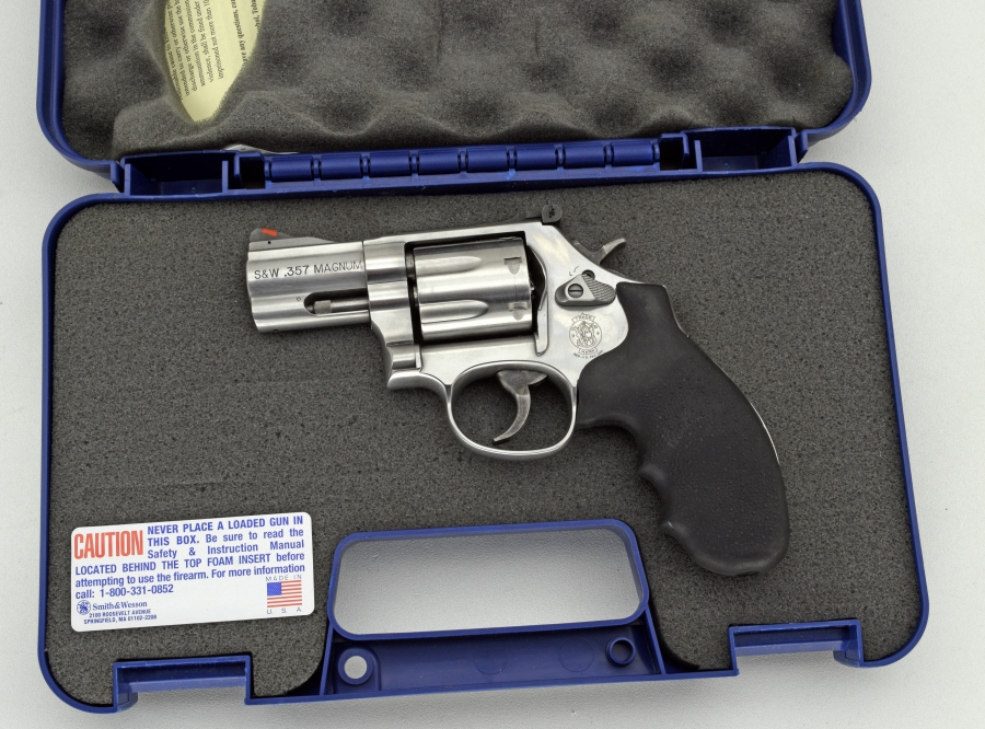 Smith & Wesson MODEL - 686-6 REVOLVER 7 SHOT STAINLESS STEEL CALIBER 2 ...