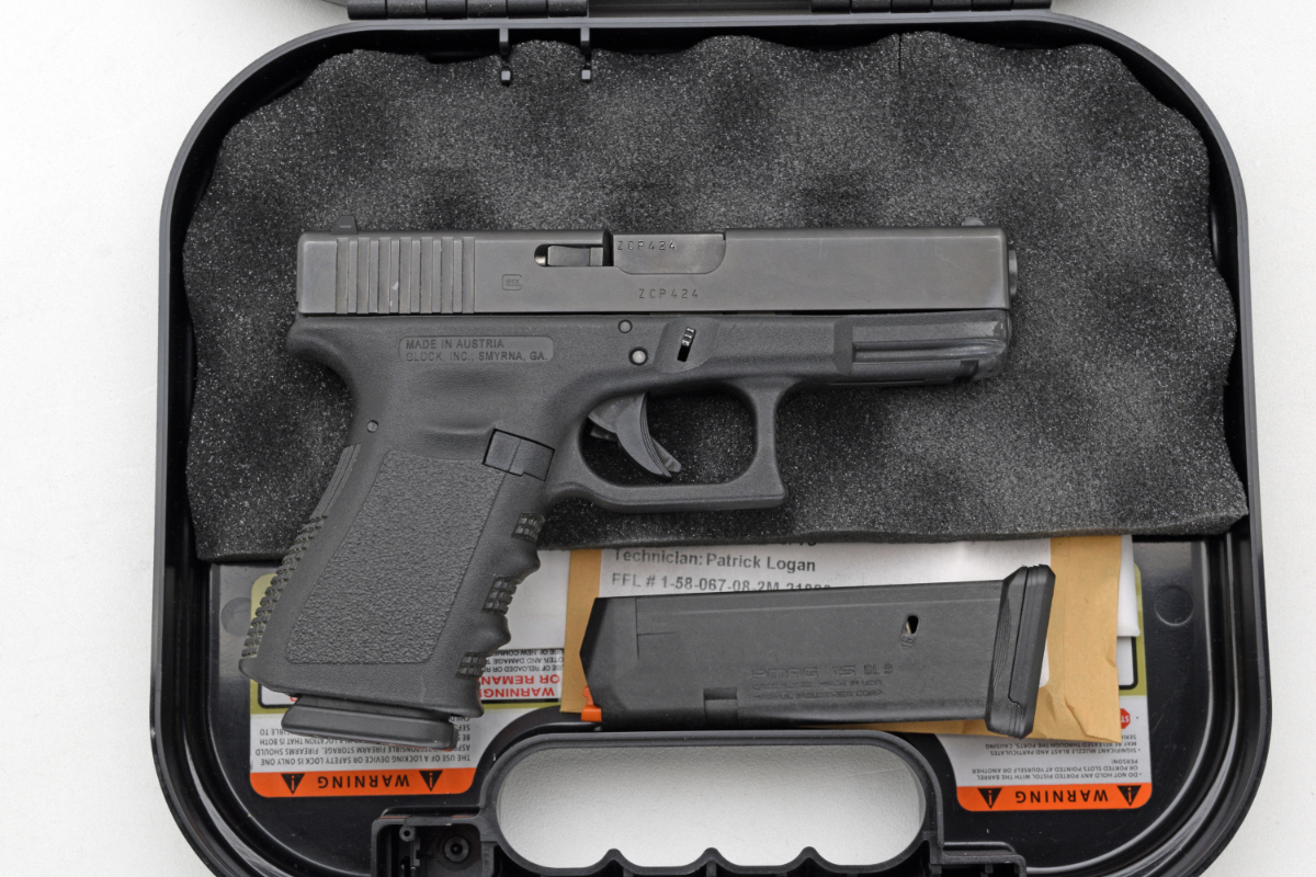 GLOCK MODEL - 19 SEMI AUTO PISTOL HIGH CAPACITY MAG CALIBER 9MM & BOX ...
