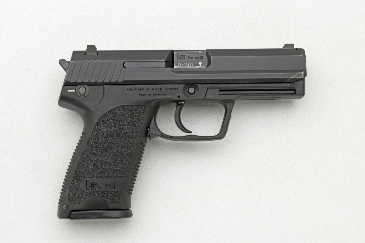 Heckler & Koch MODEL HK USP SEMI AUTO PISTOL CALIBER 9MM HIGH CAPACITY MAG