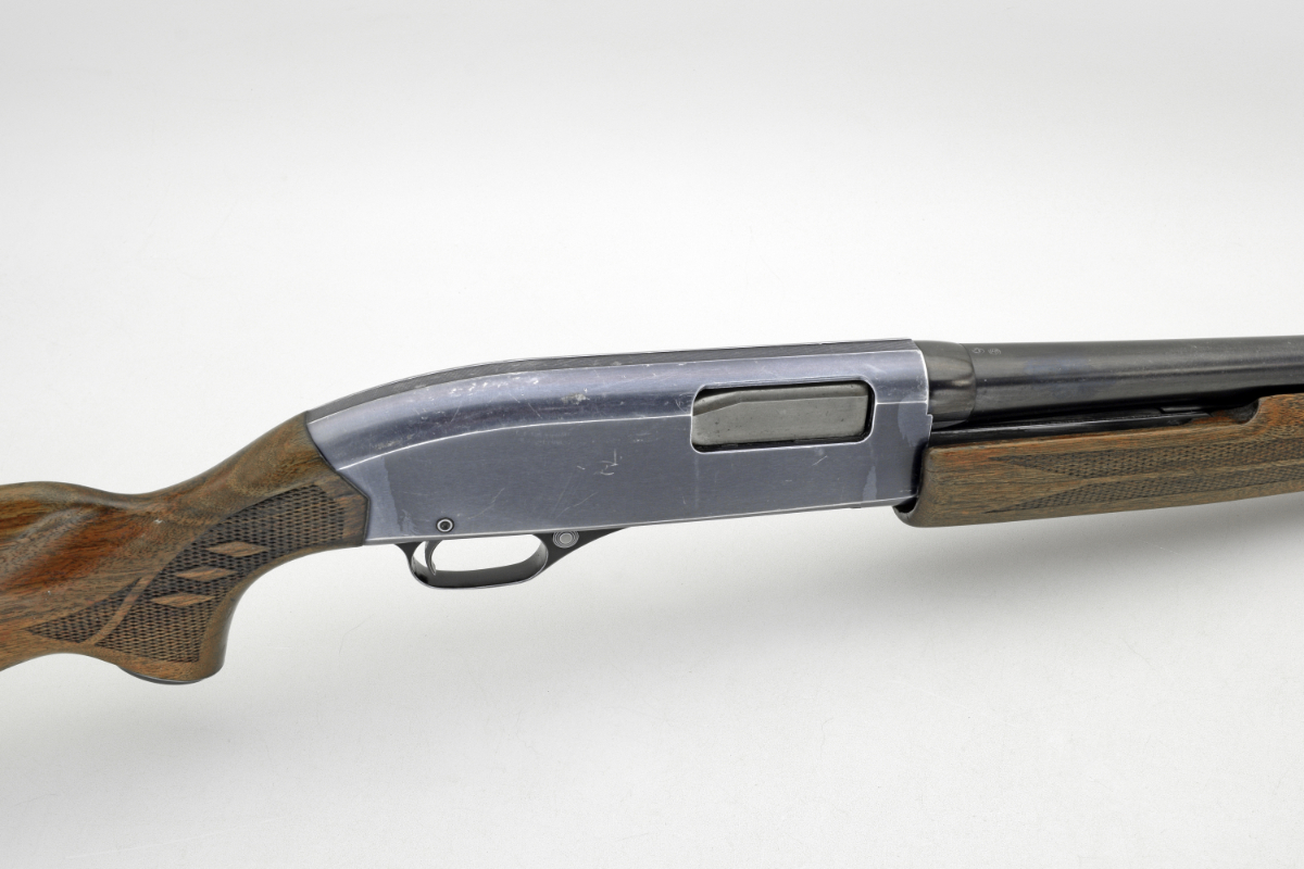 Winchester Model 1200 Pump Action Shotgun 12 Gauge 2-3/4 Chamber 12 Ga ...