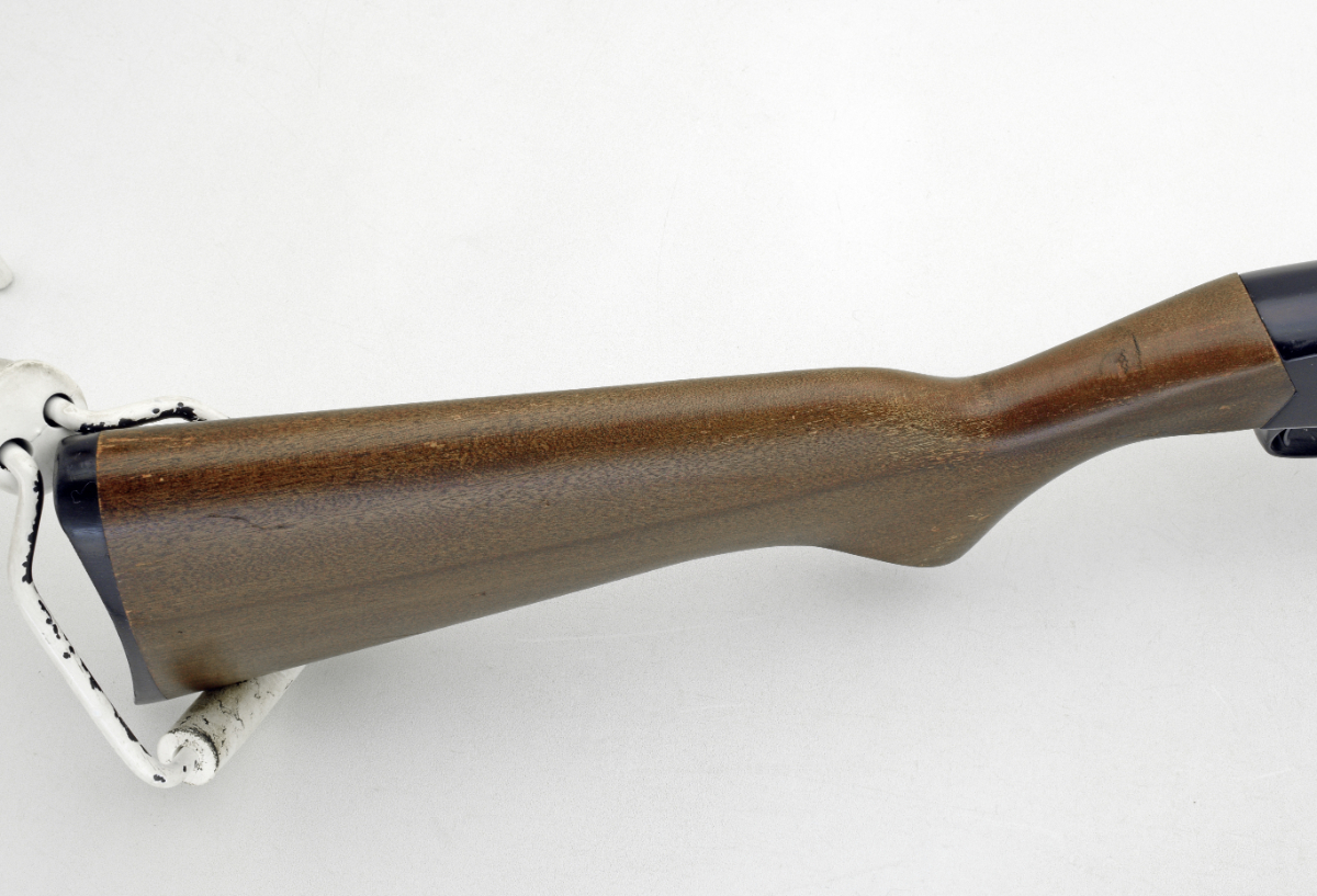 Winchester Model 190 Semi Auto Rifle Tube Feed Caliber 22 Long Rifle ...