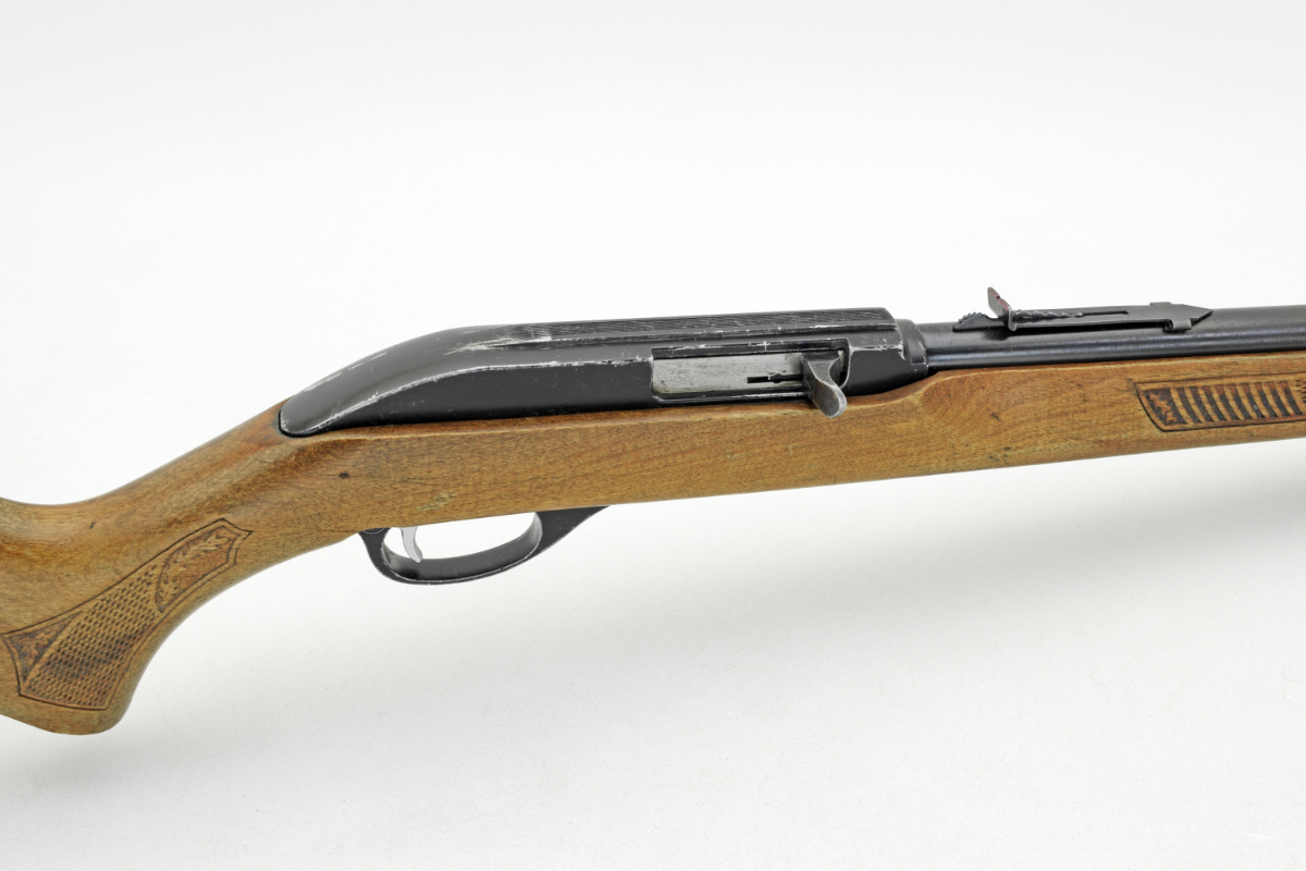 MARLIN GLENFIELD MODEL 60 SEMI AUTO RIFLE CALIBER 22 LONG RIFLE