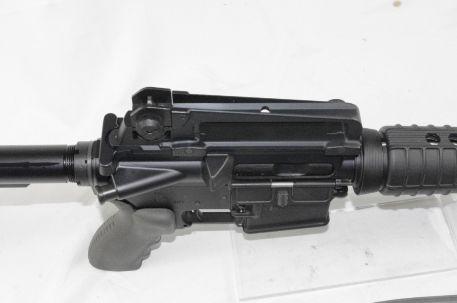 Bushmaster Firearms Inc. Mod Xm15-E2s Flat Top A1 Style With Removable ...