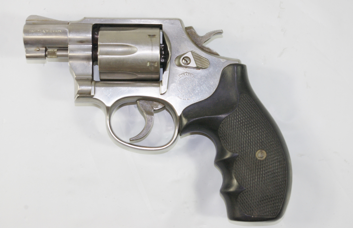 Smith And Wesson Model 64-6 Stainless Double Action 2" Brlgreat Gunhard ...