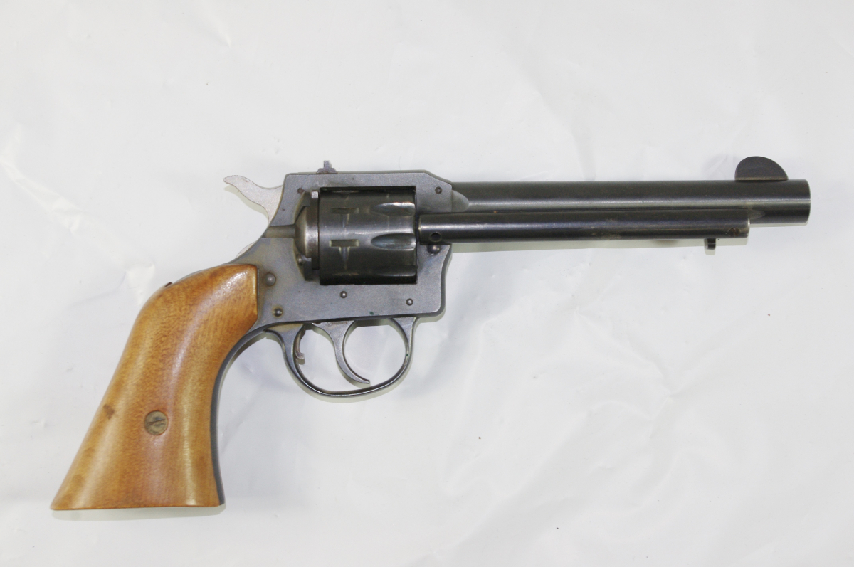 Harrington & Richardson H&R Model 949 Double Action 9 Shot 5.5" Brl ...