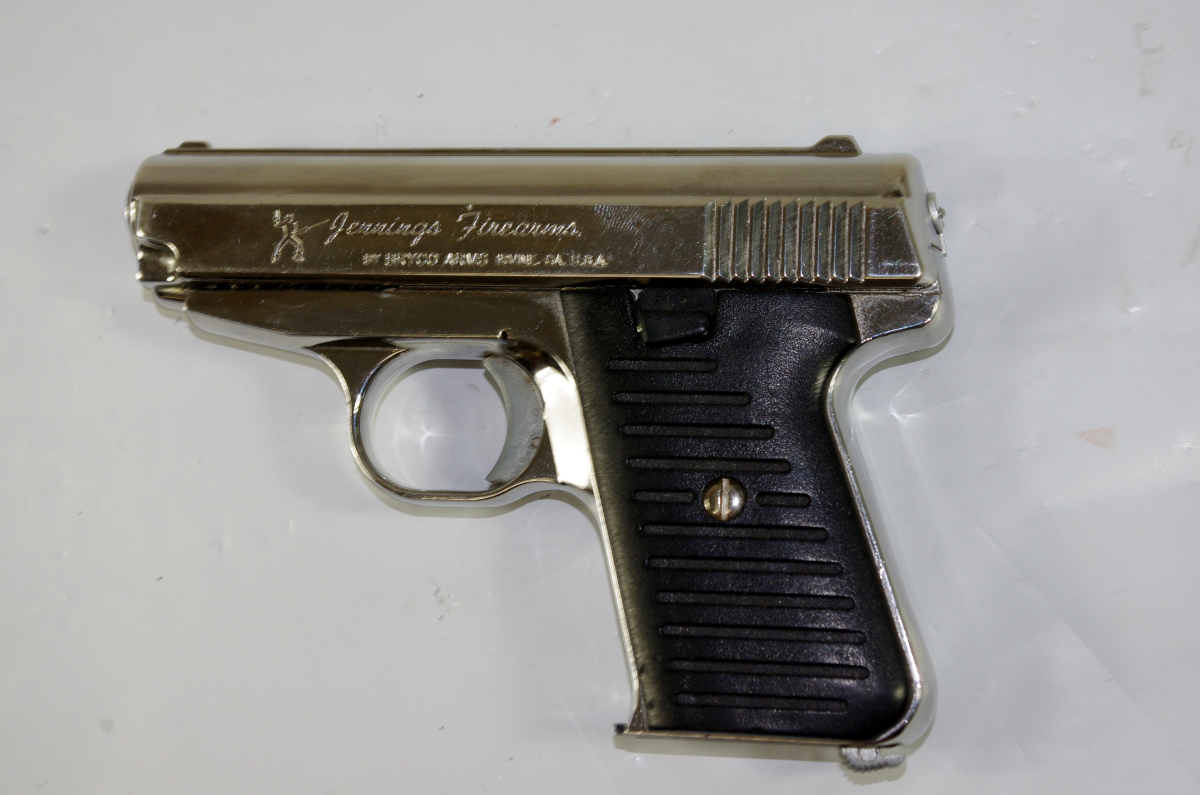 Davis Industries Model P-380 Semi Auto Chrome Finish 2.75 .380 Acp For ...
