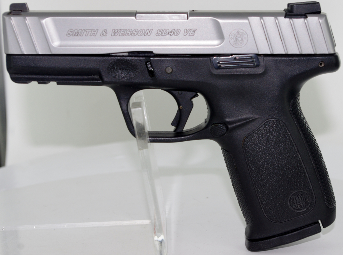 Smith & Wesson Model Sd40 Ve Two Tone High Capacity Great Pistolgreat ...