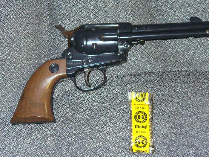 Daisy 179 Spittin Image Bb Six Gun In The Box For Sale at GunAuction ...