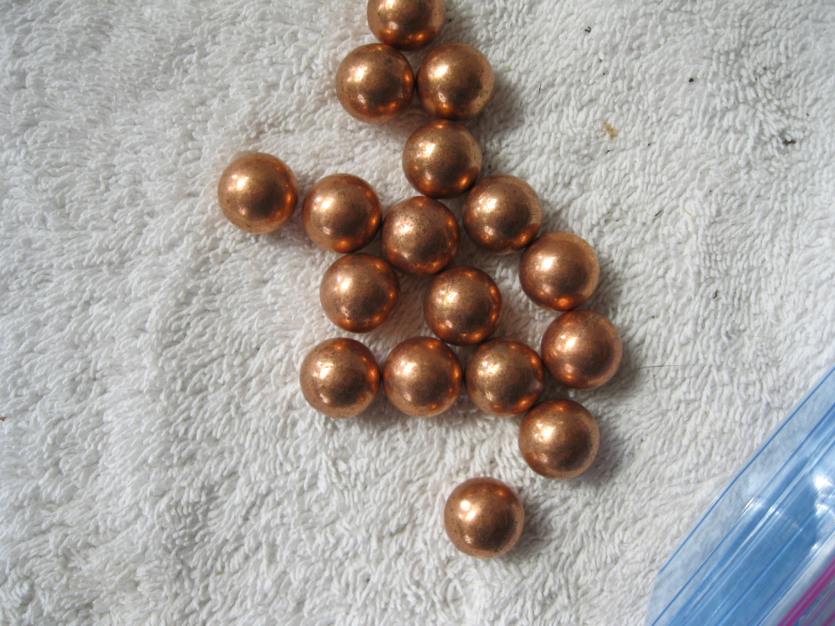 .585 Copper Plated Round Balls Muzzle Loading 25 Plus 1 Count Black ...