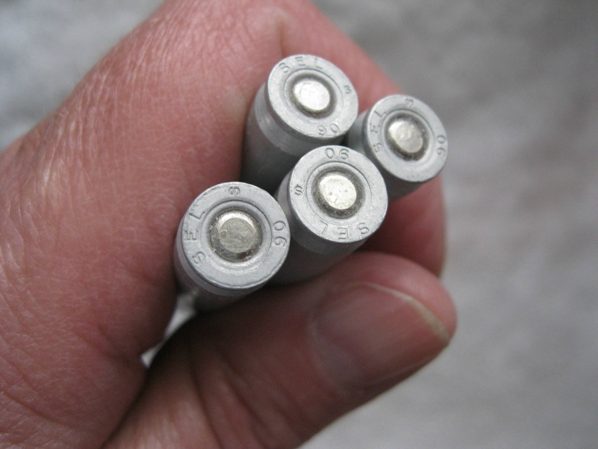 Pictures: 5.56MM ALUMINUM CASE BLUE TIP SHORT RANGE TRAINING AMMUNITION ...