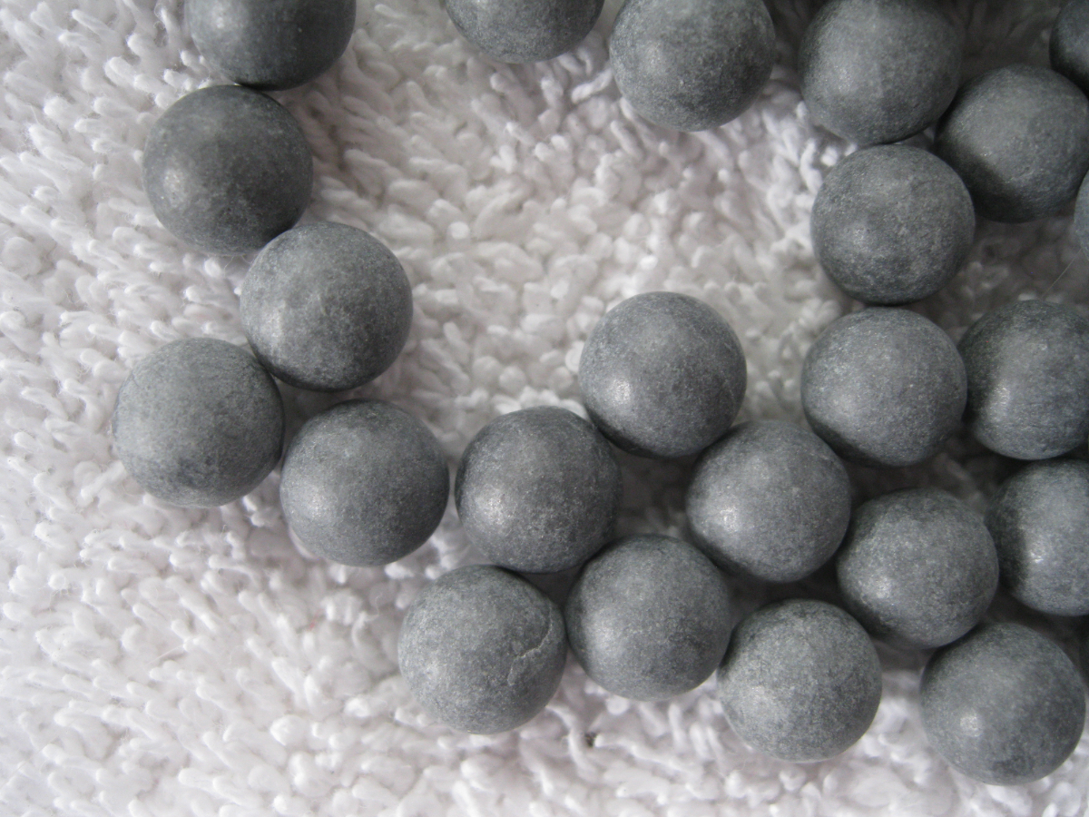 .350 Lead Round Balls 64 Grains 100 + 2 Count Muzzle Loading Black ...