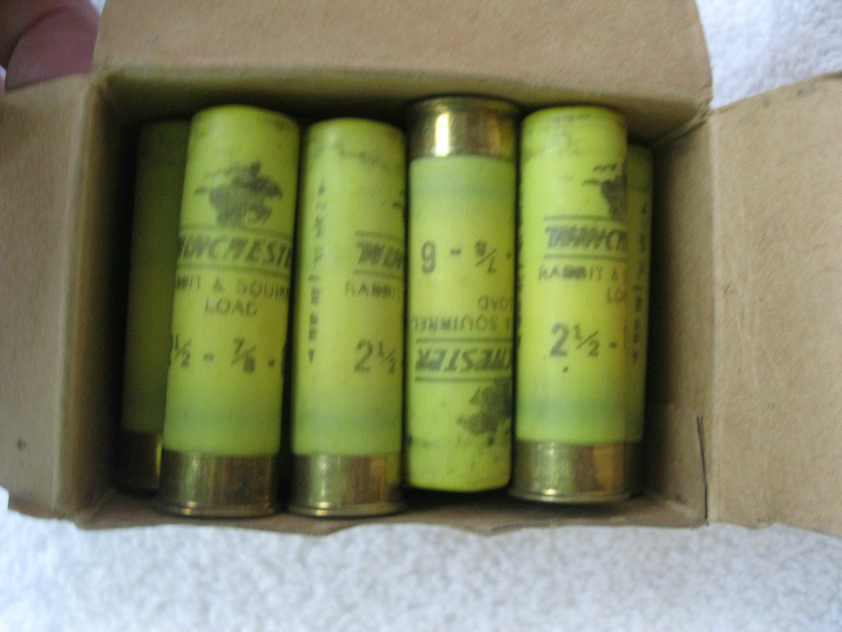 Winchester 20 Gauge Squirrel & Rabbit Shotgun Shells 24 Count 2 3/4 ...