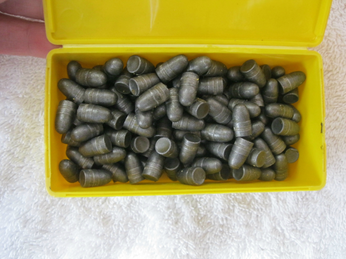 32 Caliber 98 Grain Round Nose 3 Antimony Lead Hand-Dip Lubed Bullets Amron Samples 3-18-71 169 ...