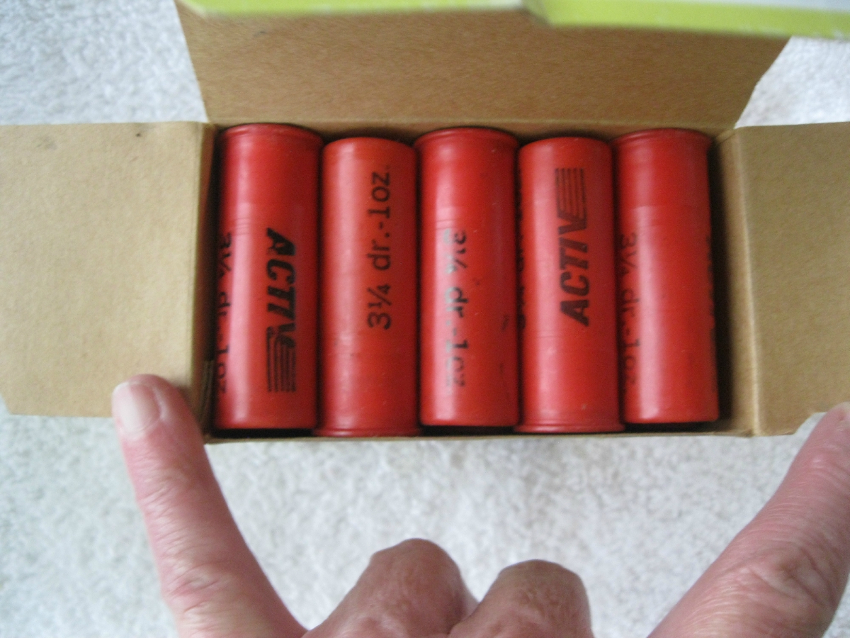 Pictures: ACTIV 12 GAUGE 3 1/4 DR. EQUIV. 1 OZ. SHOT #8 SHOT 2 3/4 ...