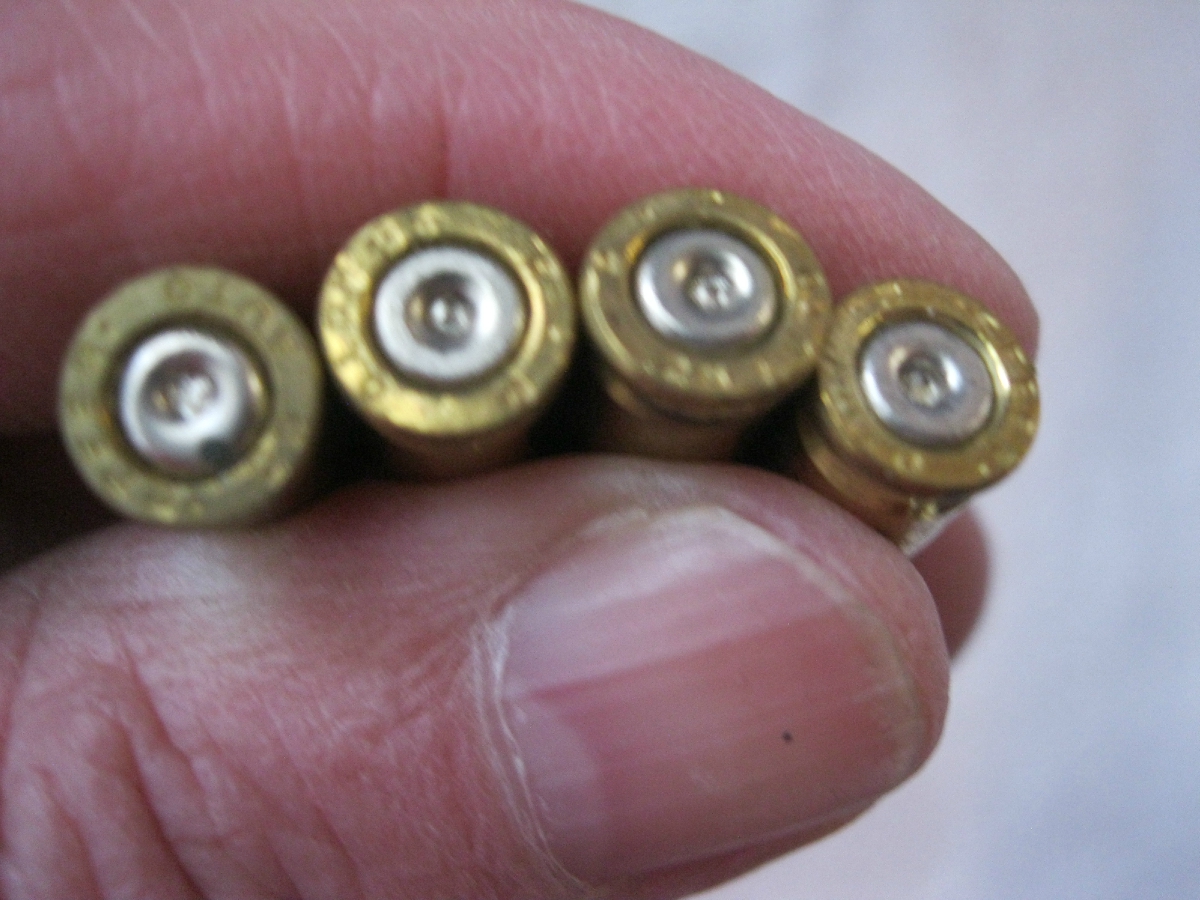 .25 AUTO ONCE-FIRED CARTRIDGE CASES 381 count NICKEL & 63 count BRASS ...