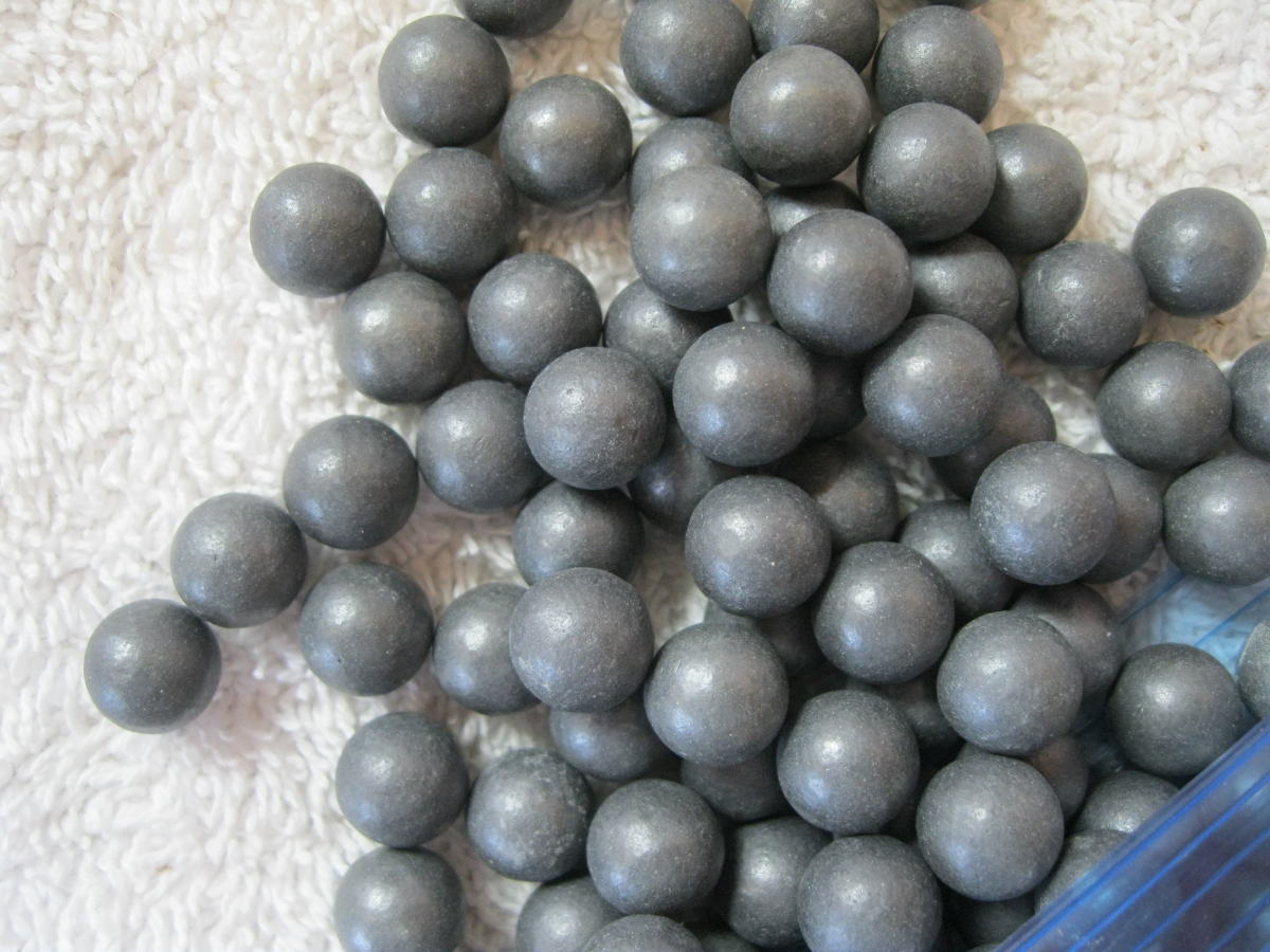 .375 ROUND BALLS 150 COUNT plus 4 MUZZLE LOADING BLACK POWDER SHOOTING ...