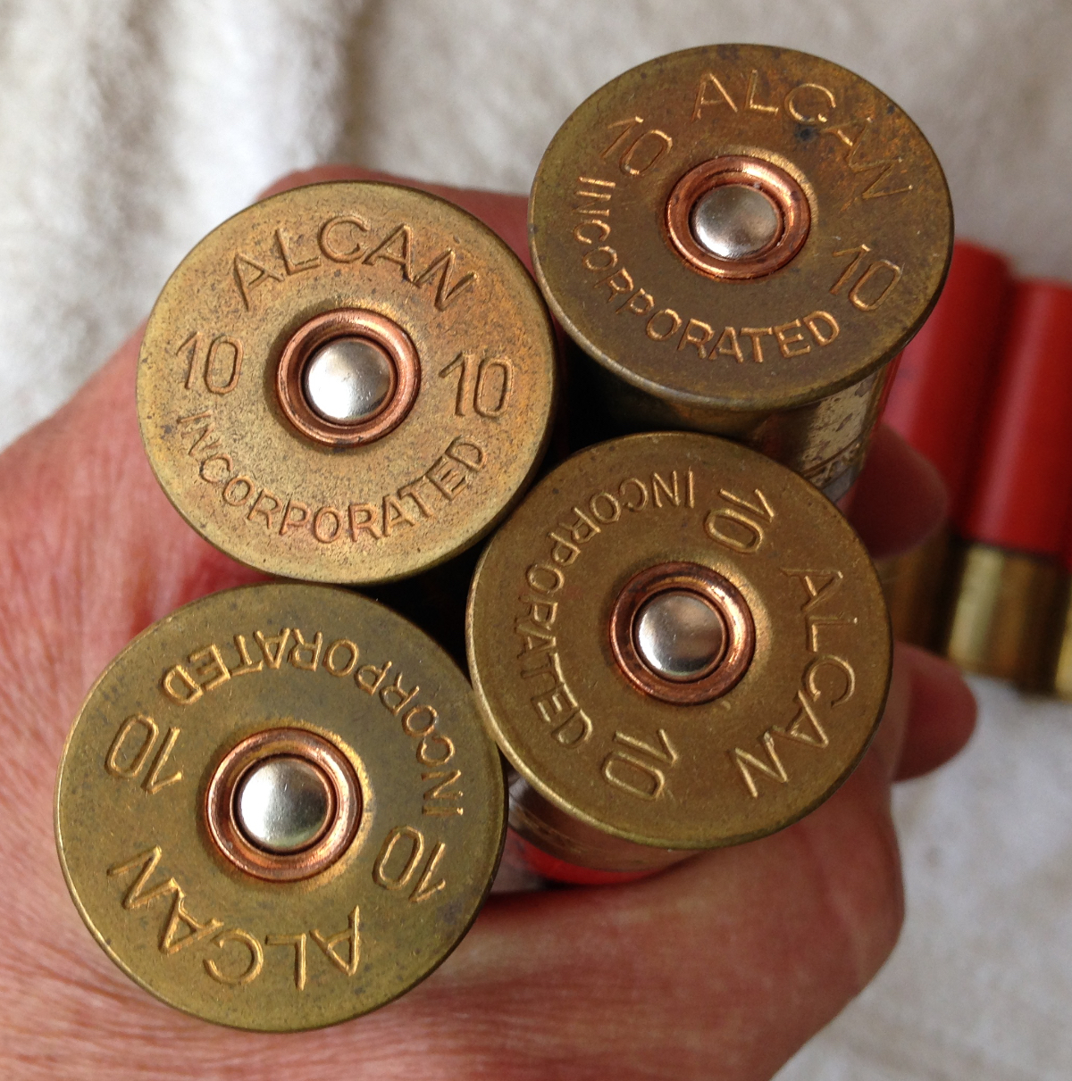 Alcan 10 Gauge Black Powder 3 3/4 - 1 1/4 - 4 Shotgun Ammunition 2 7/8 ...