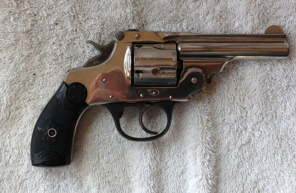 .32 CALIBER Iver Johnson ARMS & CYCLE WORKS REVOLVER NICKEL 59116 5 ...