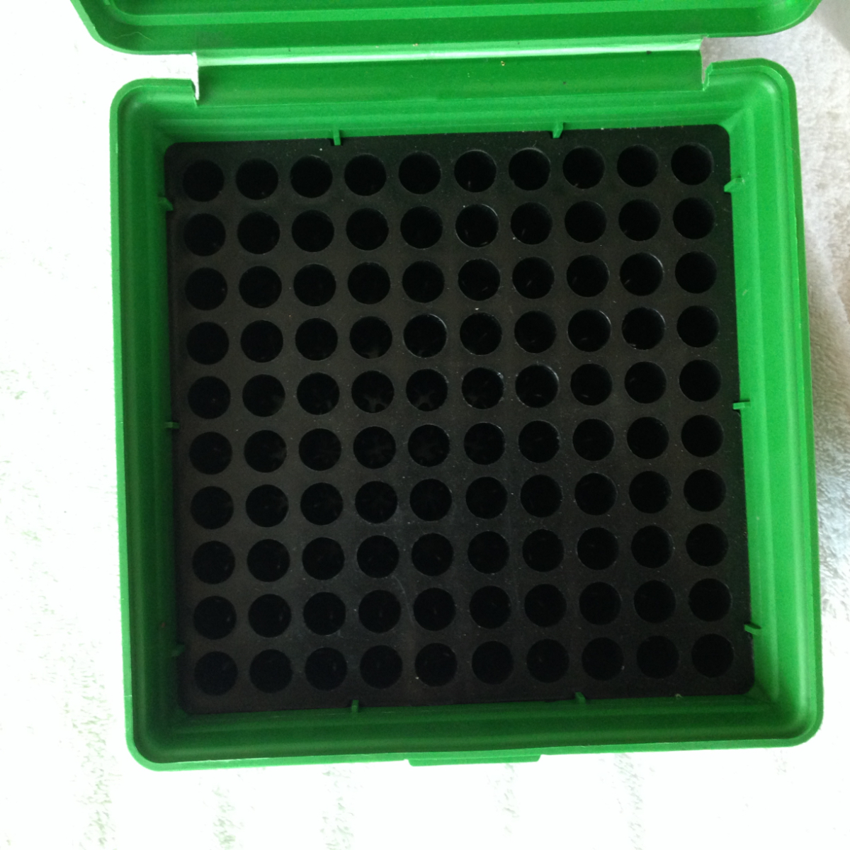 Mtm Case-Gard R 100 R100 Ammo Box Green Used With Black Handle Holds ...