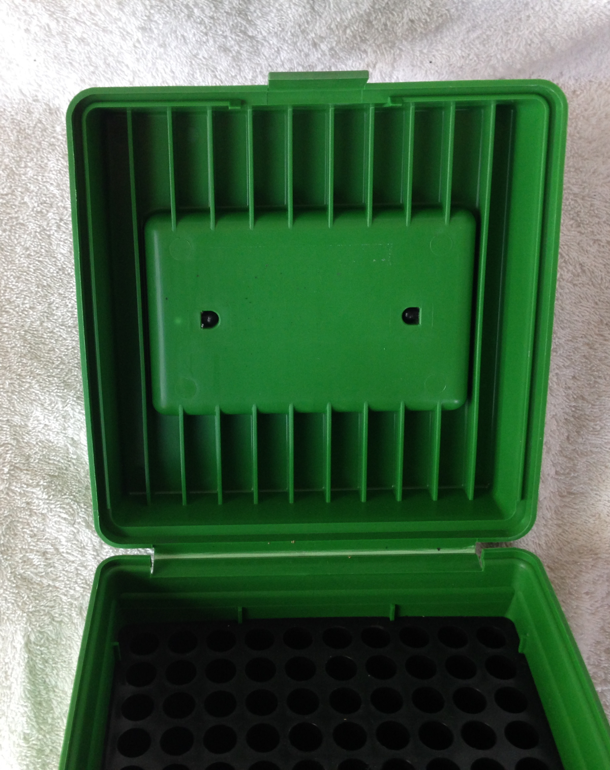 Mtm Case-Gard R 100 R100 Ammo Box Green Used With Black Handle Holds ...