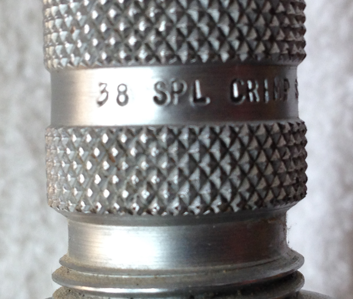 .38 Special Crimp Seater Die - Reloading Equipment / 0522-3 .38 Special For Sale at GunAuction ...