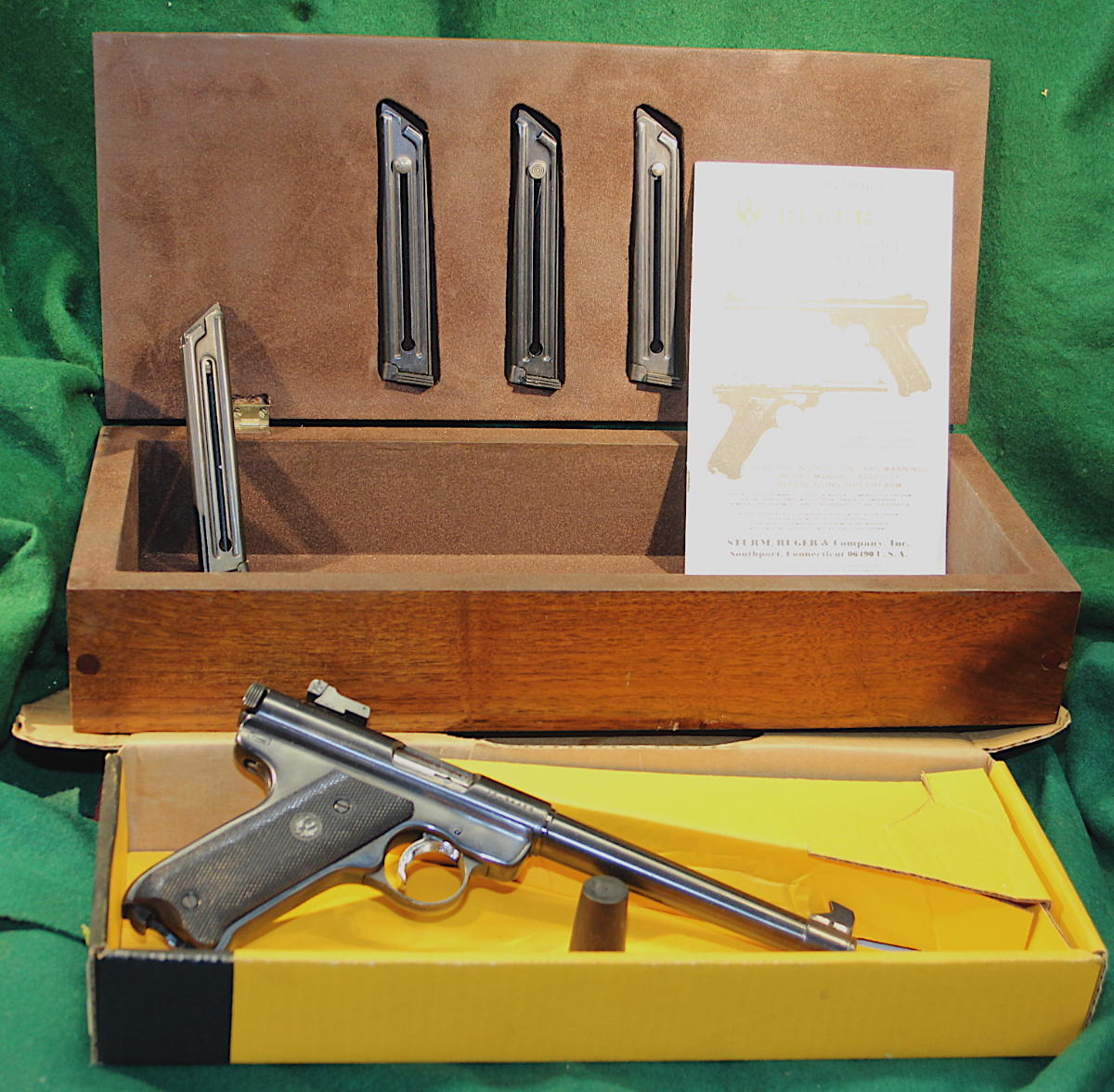 Sturm, Ruger & Co Mark 1 Four (4) Mags Tapered Barrel Display Box ...