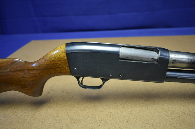 Pictures: Savage Arms Stevens Model 820B Pump Shotgun 12 GA 28" 12 GA ...