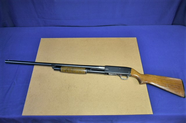 Pictures: Savage Arms Stevens Model 820B Pump Shotgun 12 GA 28" 12 GA ...