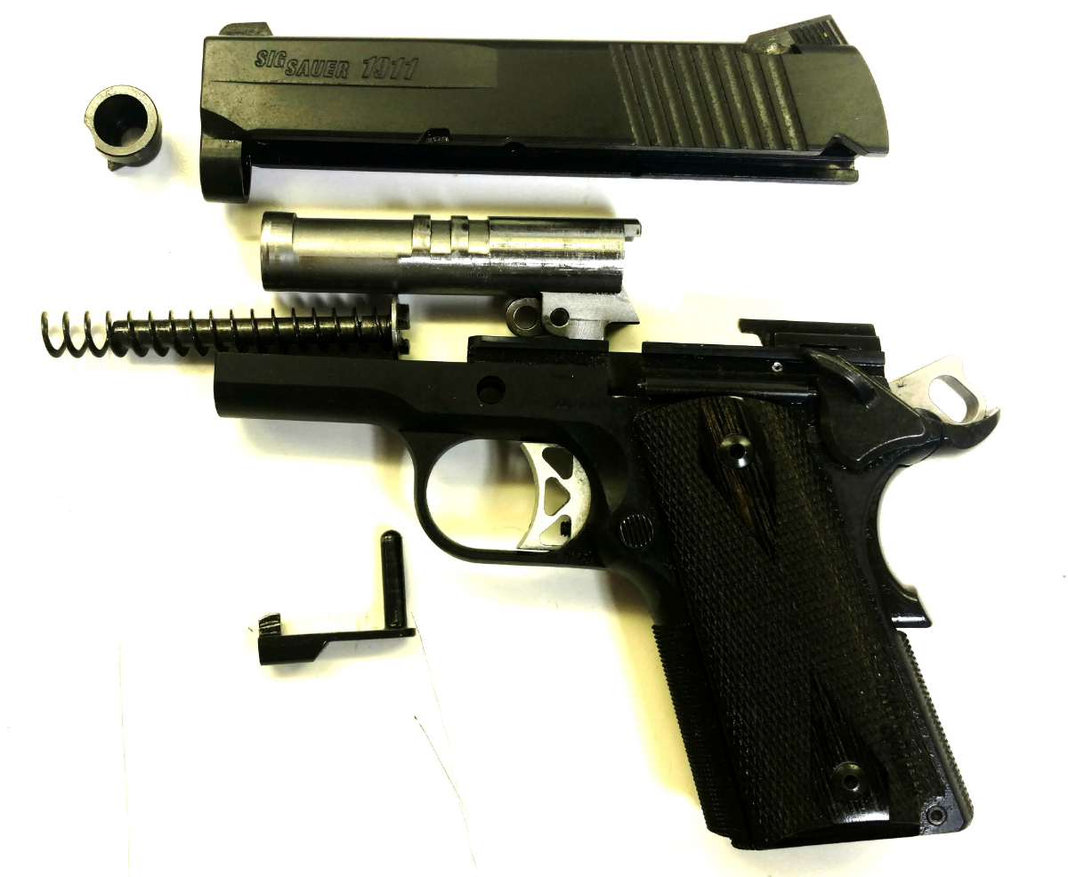 Sig Sauer 1911 Ultra, Compact Pistol, 2 Mags, 3.5" Bbl, 3 Dot Sights ...