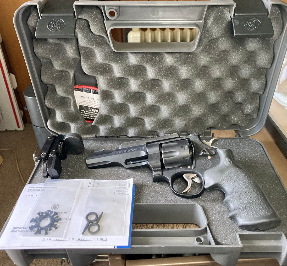 Smith & Wesson Model 327 Trr8, 8 Round N-Frame 5" Revolver, Scandium ...