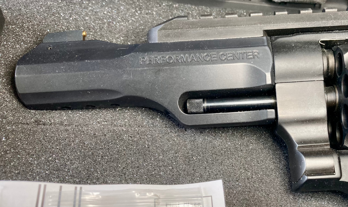 Smith & Wesson Model 327 Trr8, 8 Round N-Frame 5" Revolver, Scandium ...