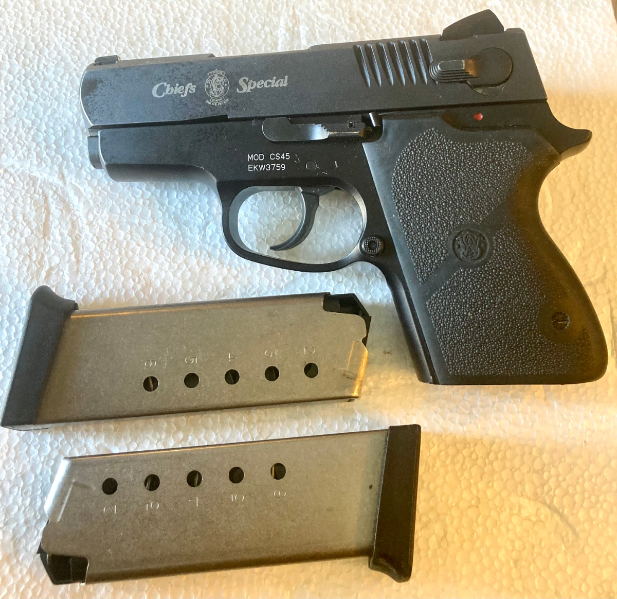 Smith & Wesson MODEL 457 CHIEFS SPECIAL, 2 6-RD MAGAZINES, POWERFUL ...