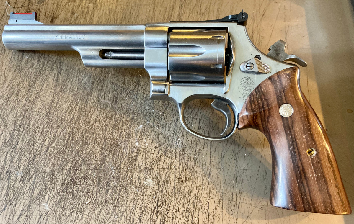 Smith & Wesson Model 629-6. 6" Stainless Steel Magnum Smooth Wood S&W ...