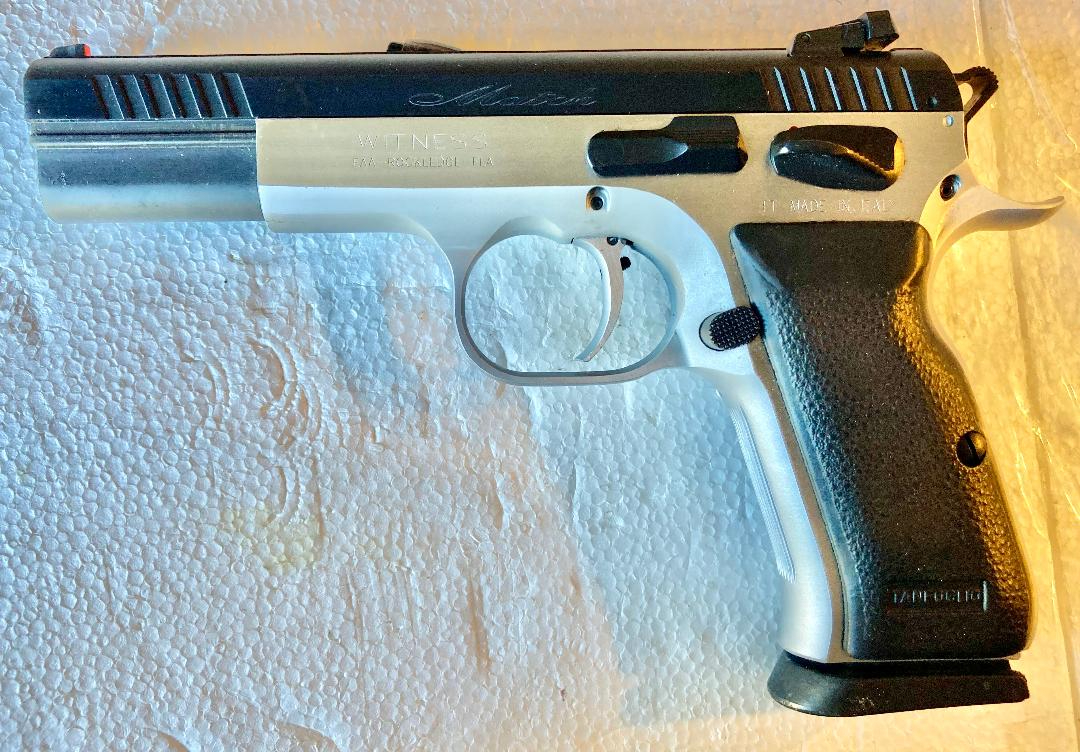 Tangfoglio EAA WITNESS COMPETITION PISTOL-3 MAGAZINES-2 TONE-ORIGINAL CASE, INSTRUCTIONS ...