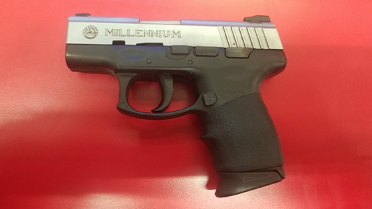 Taurus Pt140 Pro .40 Cal .40 S&W For Sale at GunAuction.com - 16480301