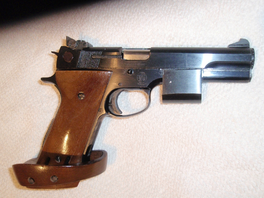 Smith And Wesson S&W Model 52-2 Mid Range .38 Special Pistol .38 ...