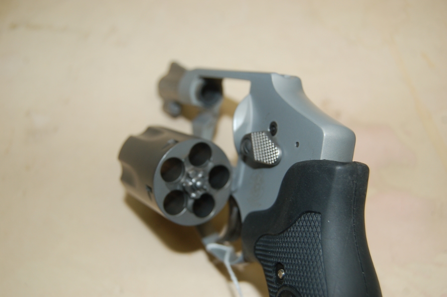 Smith & Wesson Model 642-2 Airweight .38 Special For Sale at GunAuction ...