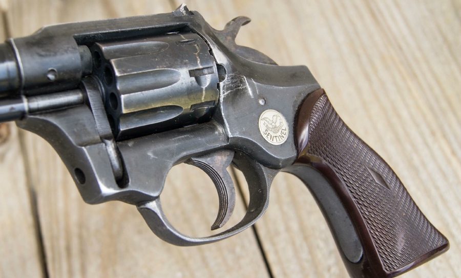 Hi Standard Model Sentinel R-100 Double Action Revolver .22 Lr For Sale ...