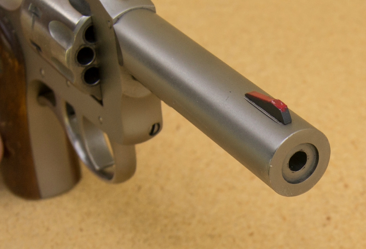 Nef Model R92 9 Shot Double Action Revolver W/Holster .22 Lr For Sale ...