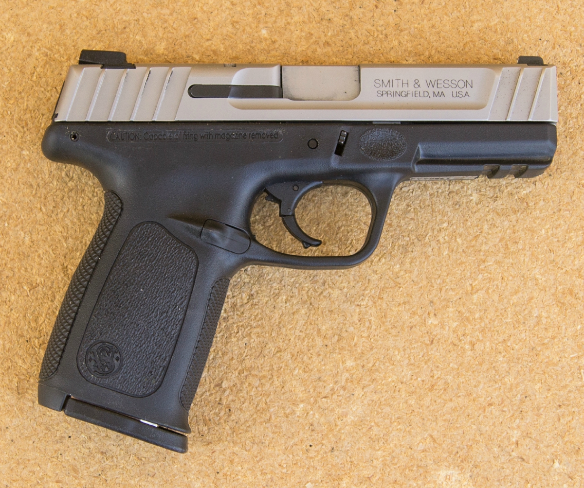 Smith & Wesson Model Sd40 Ve Two Tone Semi Automatic Pistol-Hi Cap .40 ...