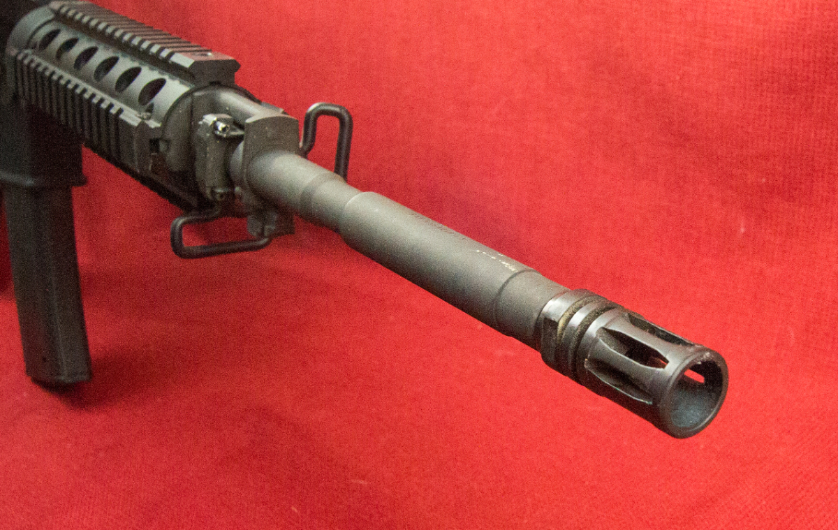 Bushmaster Model Xm15-E2s M4 Semi Automatic Rifle-Hi Cap 5.56mm Nato ...