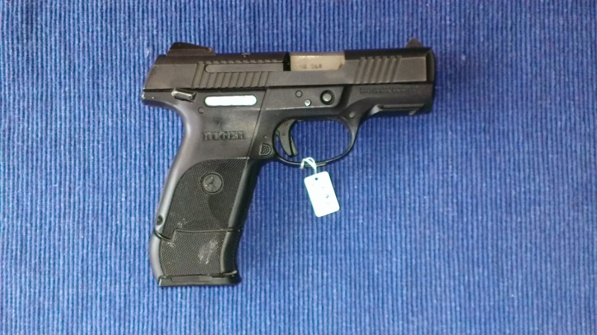 Ruger SR40C Compact .40 Caliber With Extended Magazine .40 S&W 17104974 ...