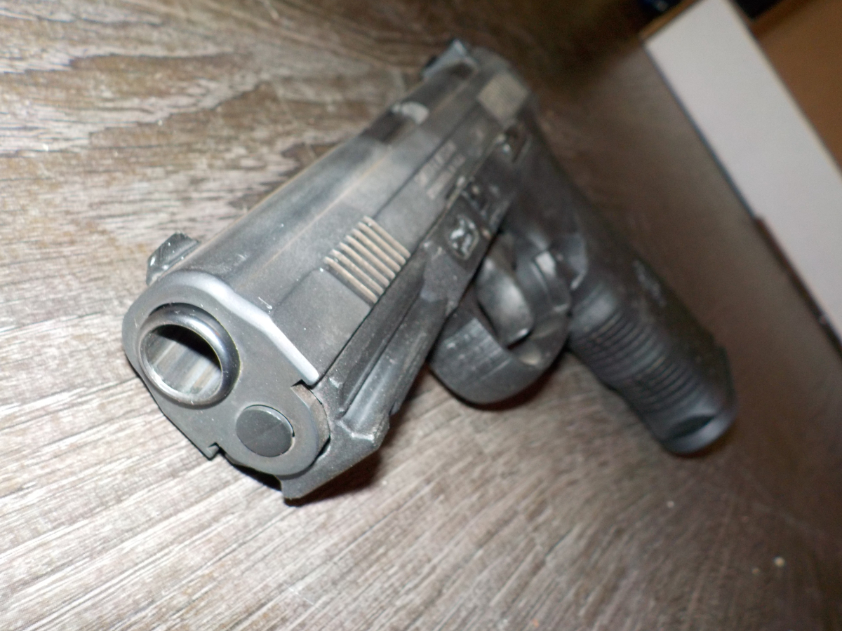 Smith & Wesson Sw99 45acp With Factory Box And Extra Magazine .45 Acp ...