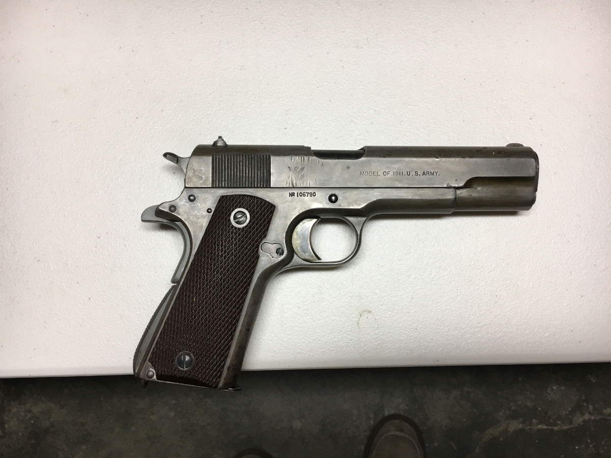 Springfield Armory - Springfield 1911 45 caliper semi auto pistol ...