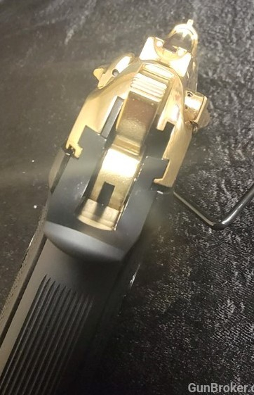 GLOCK G19 GEN 5 CUSTOM 24KT GOLD AND NICKEL PLATED WITH PINK GRIPS 9mm ...